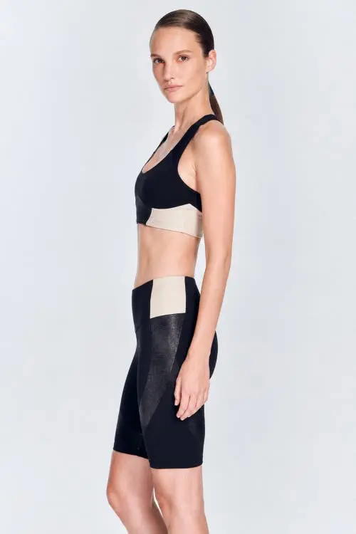 MOEVA Axelle Shorts - Black