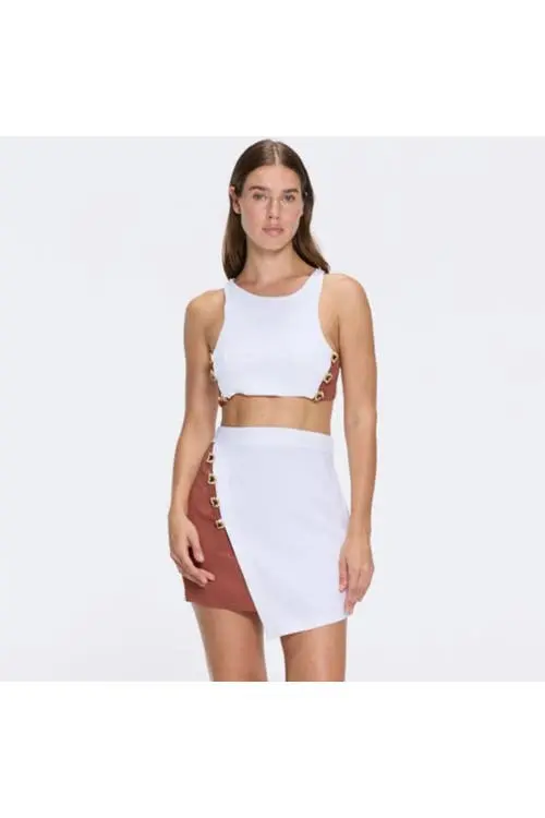 MOEVA Bodrum Duo-colored Enamel Button Crop Top - White