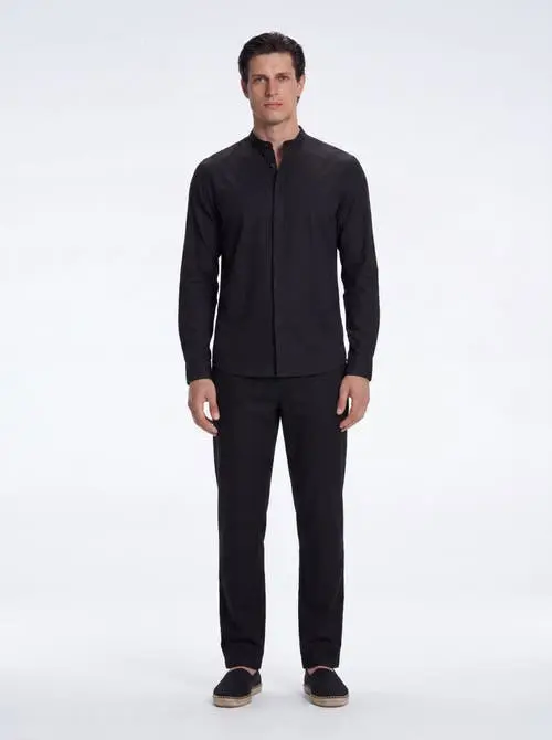 MOEVA Ryan Linen Shirt With Grandad Collar - Black