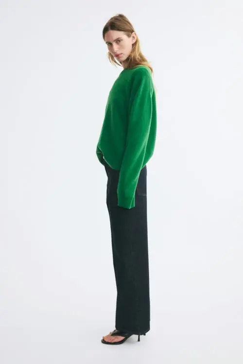 H&M Oversized Wool Sweater - Green
