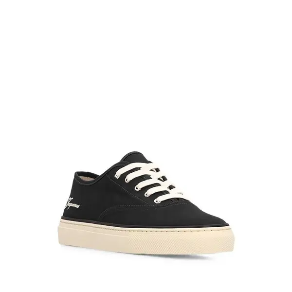Jacquemus Trainers Low-tops
