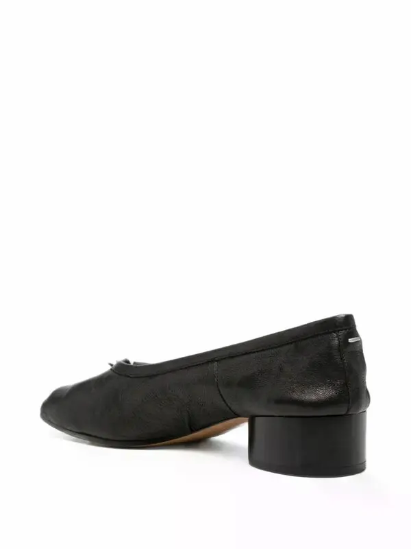 MAISON MARGIELA Tabi Leather Pumps
