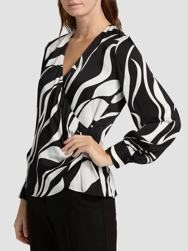 Elie Tahari The Estelle Abstract Print Silk-blend Top