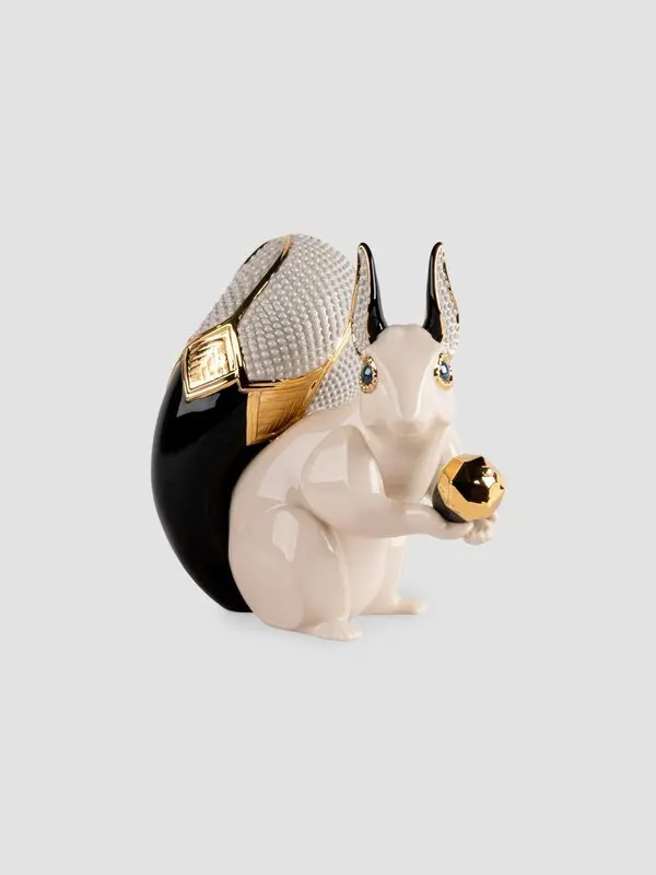 LLADRO Squirrel Jewel Sculpture