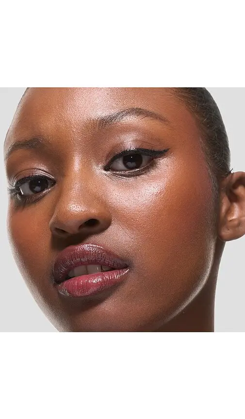19/99 BEAUTY High Shine Gloss
