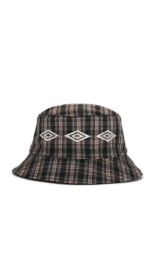 PLEASURES X Umbro Reversible Bucket Hat