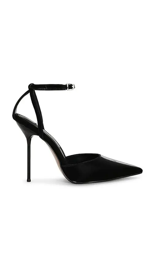 Steve Madden Morrie Pump In Black