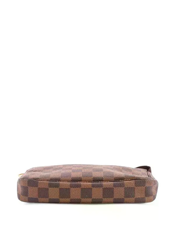 LOUIS VUITTON Pochette Accessoires Damier Clutch Bag
