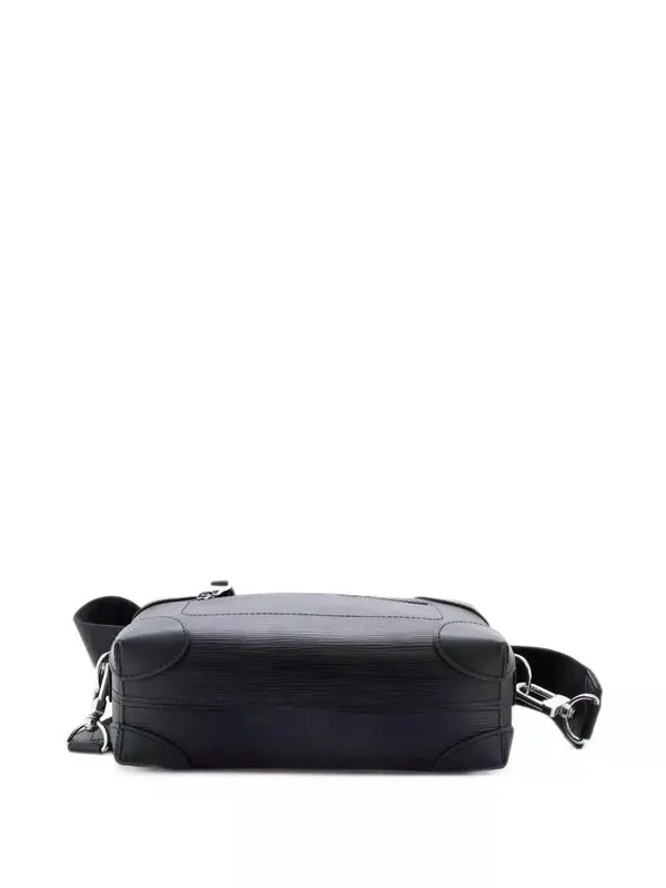 LOUIS VUITTON Supple Trunk Messenger Bag Epi Leather Crossbody Bag
