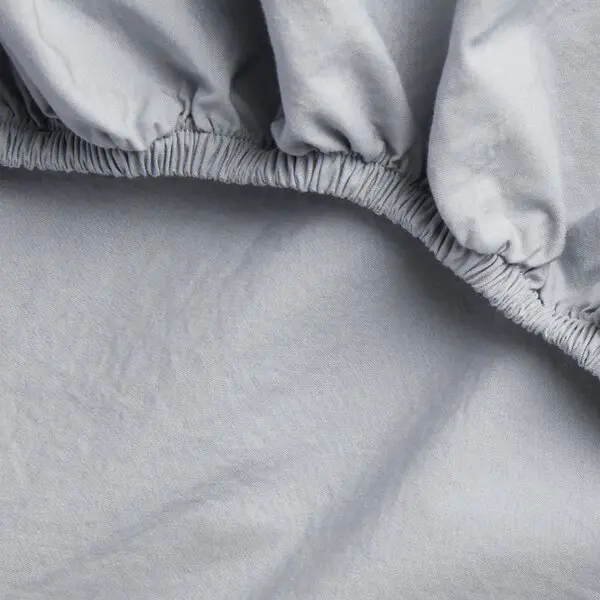 PARACHUTE Percale Fitted Sheet, Full - Sky