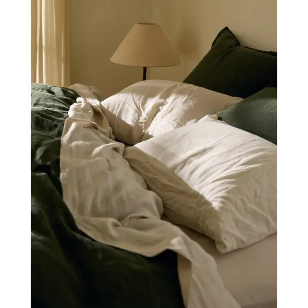 PARACHUTE Linen Pillowcase Set, Standard - Bone