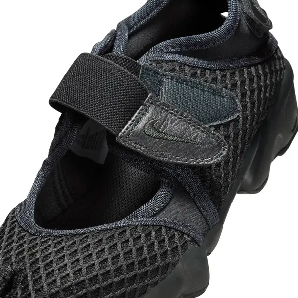 Nike Air Rift Shoes