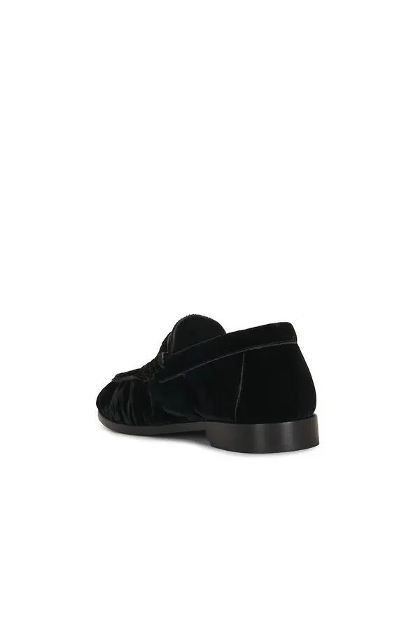 Saint Laurent Le Loafer Supple Mocassin In Black