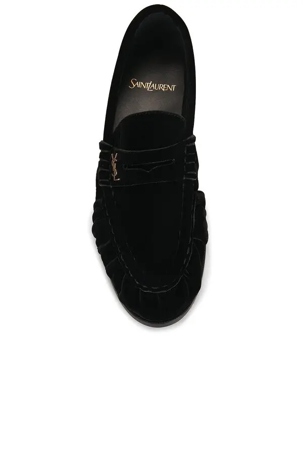 Saint Laurent Le Loafer Supple Mocassin In Black