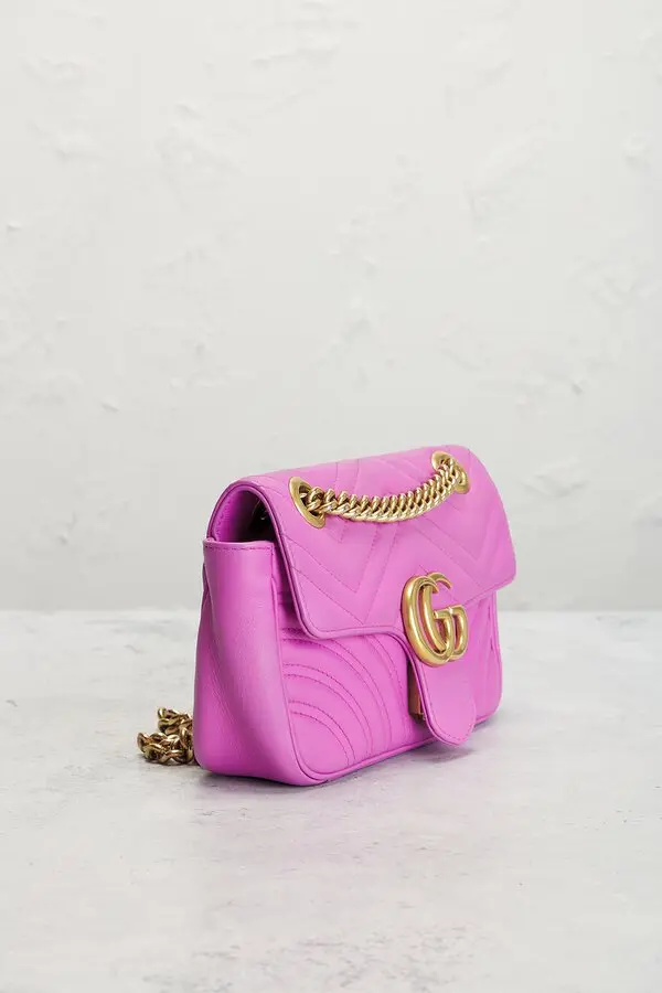Gucci Mini Gg Marmont Shoulder Bag In Purple