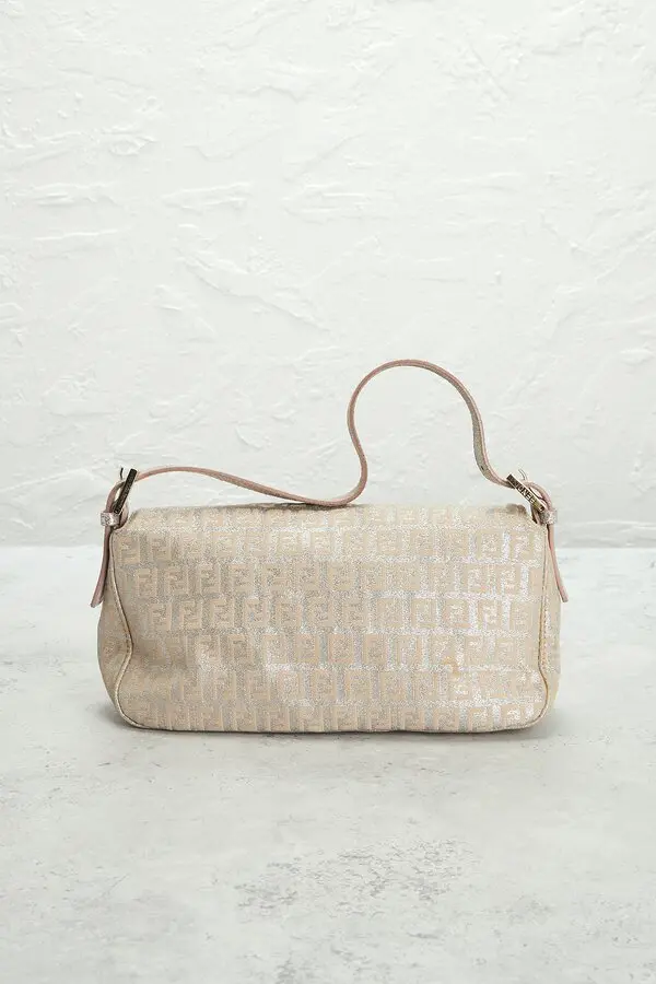 Fendi Zucchino Baguette Shoulder Bag In Grey