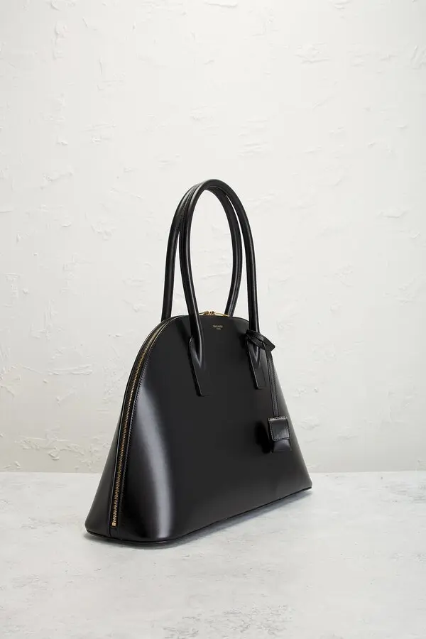 Saint Laurent Sac De Jour Demilune Bag In Black