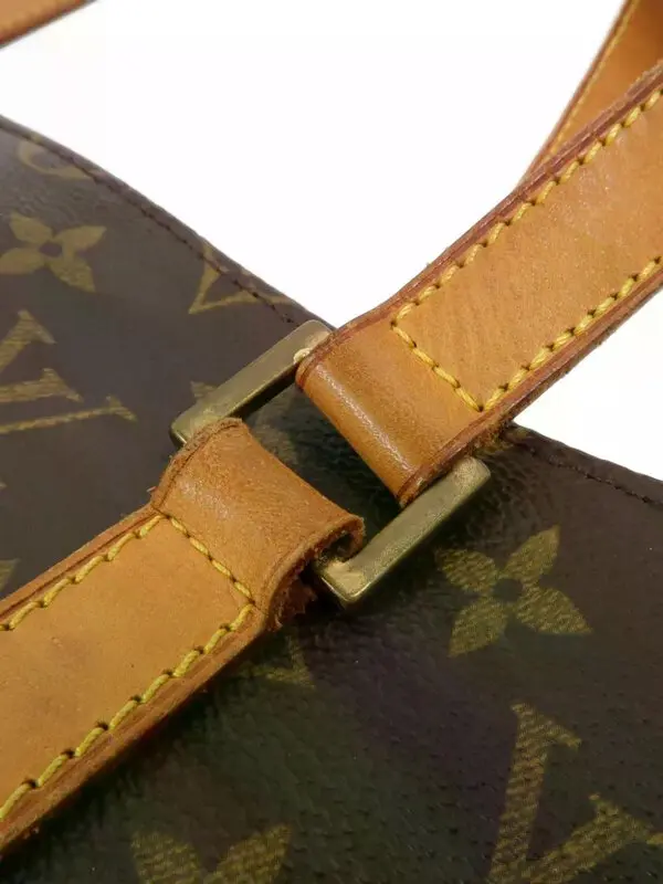LOUIS VUITTON Gm Vavin Monogram Tote Bag