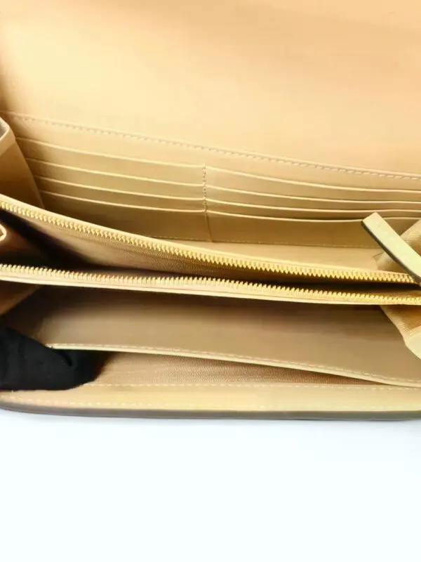 Gucci Guccissima Gg Envelope Wallet On Chain Bag