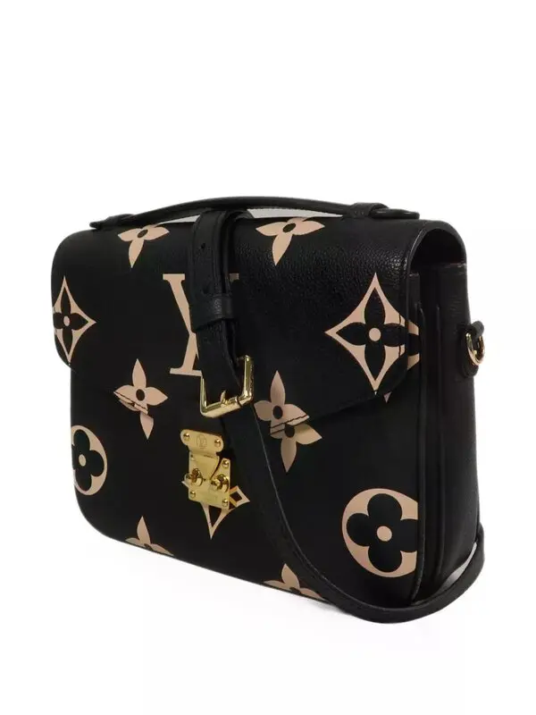 LOUIS VUITTON Pochette Métis Monogram Empreinte Giant Shoulder Bag - Black