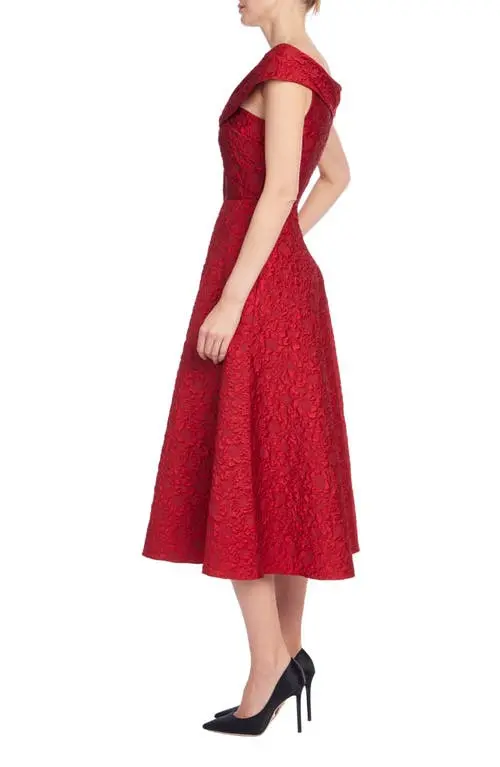 Badgley Mischka Portrait Collar Jacquard Midi Cocktail Dress - Red