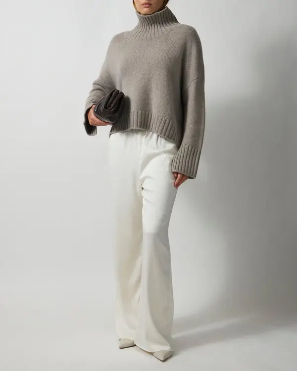 Soft Goat Sweater Girlfriend Turtleneck