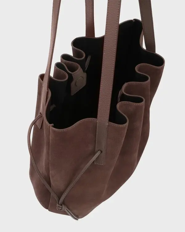 Yuzefi Tote Bag Scallop Suede - Brown
