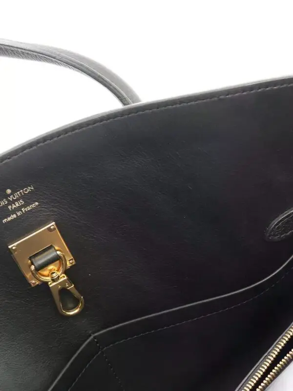 LOUIS VUITTON 2018 Mm Mira Tote Bag