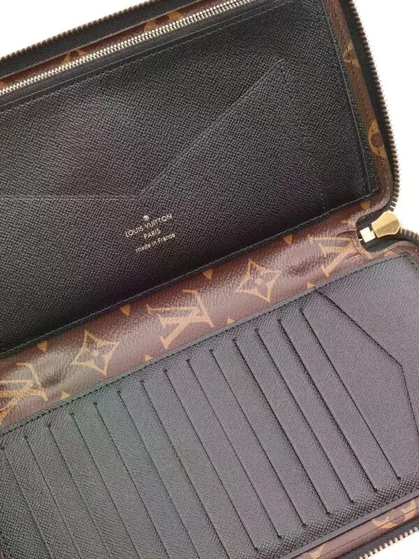 LOUIS VUITTON 2015 Retiro Monogram Travel Case