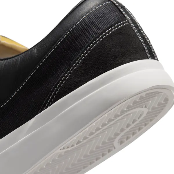 Nike Blazy Shoes