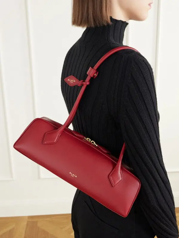 Alaïa Le Teckel Medium Leather Shoulder Bag - Red