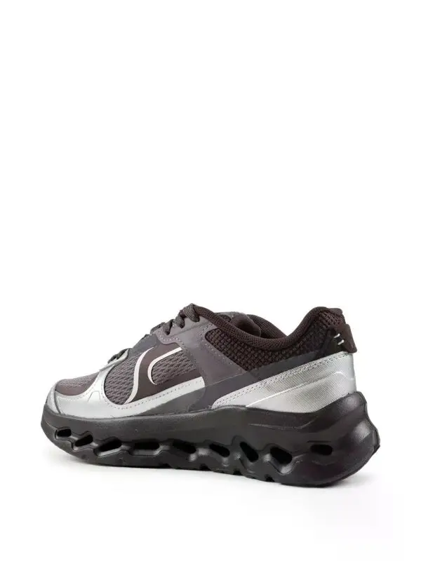 On Cloudtilt Arc Sneakers