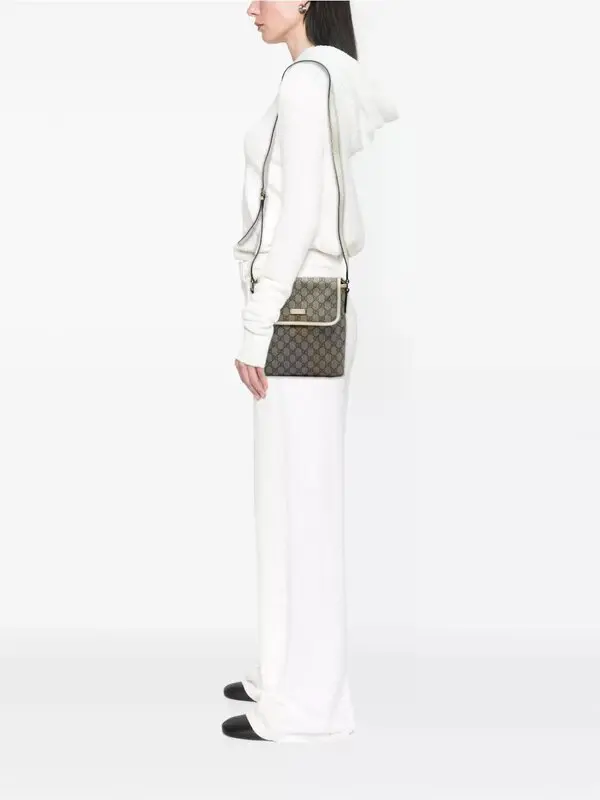 Gucci 2016-2026 Gg Supreme Crossbody Bag - Neutrals
