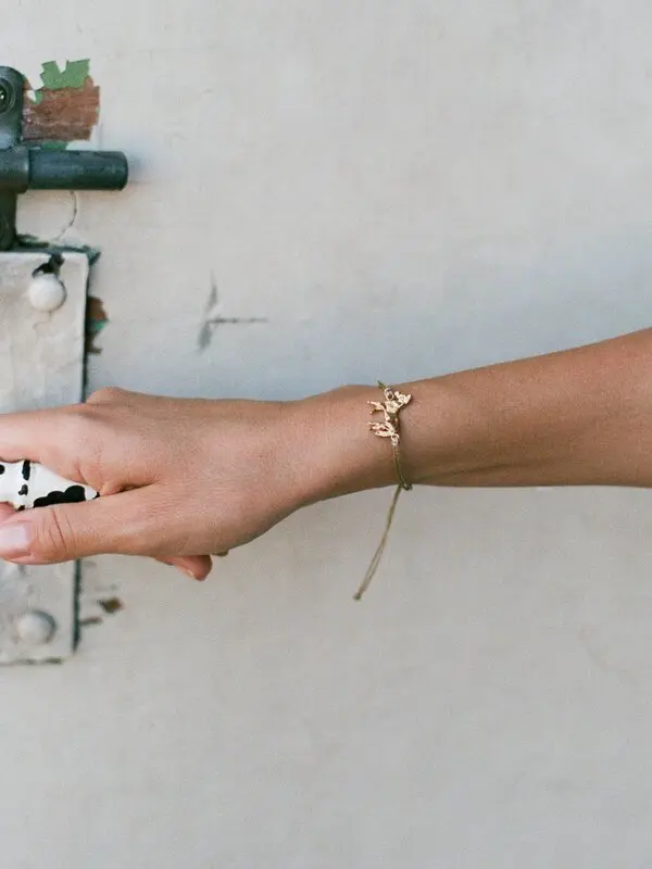 EVA REMENYI Horse Bracelet Gold - Red