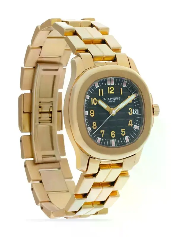Patek Philippe 2000 Pre-owned Aquanaut 34mm