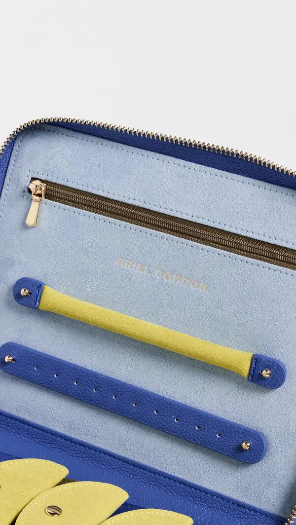 ARIEL GORDON Faux Leather Travel Jewelry Case