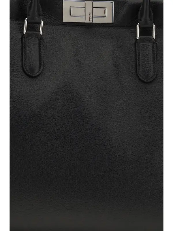 Fendi Large Peekaboo Handbag - Black