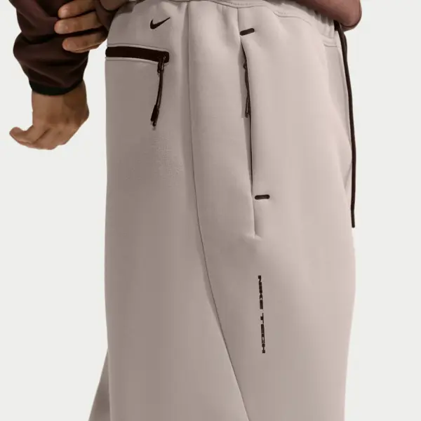 Nike Tech Loose Fleece Pants