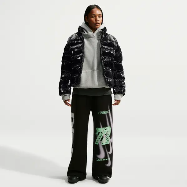 Nike Sportswear Classic Loose Gleamy Therma-fit Jacket