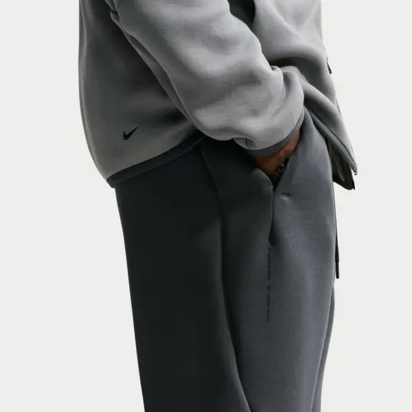 Nike Tech Loose Fleece Pants
