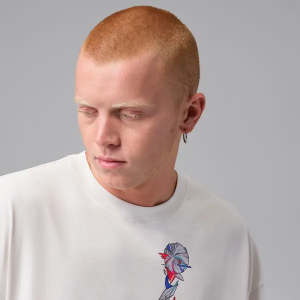 JORDAN Brooklyn Oversized Graphic T-shirt