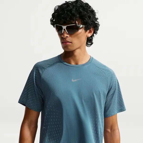 Nike Stride Aero-fit Short-sleeve Running Top - Blue