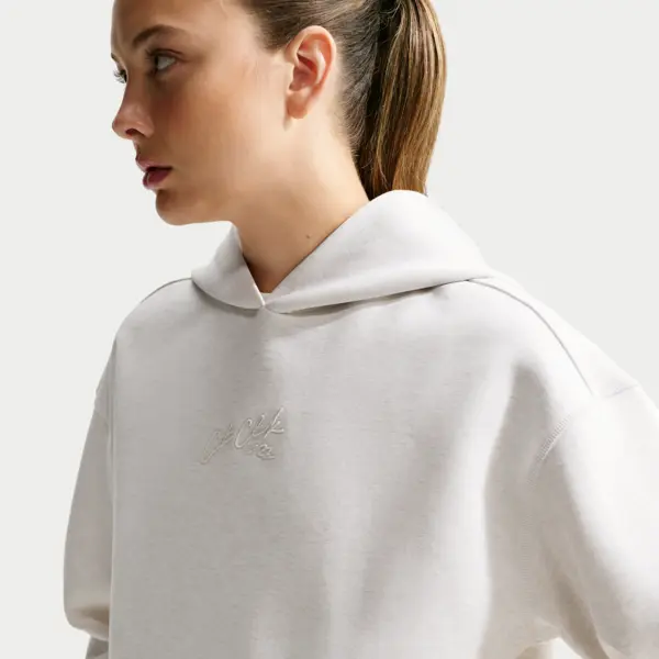 Nike Caitlin Standard Issue Dri-fit Pullover Basketball Hoodie