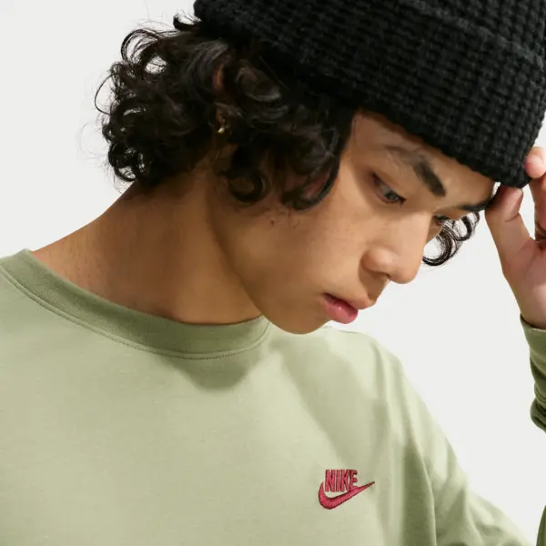Nike Sportswear Club Long-sleeve T-shirt - Brown