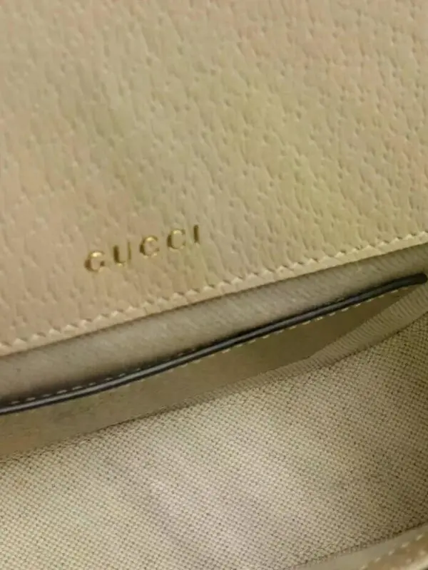 Gucci Horsebit 1955 Gg Supreme Shoulder Bag - Neutrals