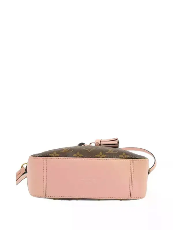 LOUIS VUITTON Saintonge Monogram Tote Bag