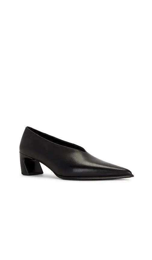 VAGABOND SHOEMAKERS Ilona Pump