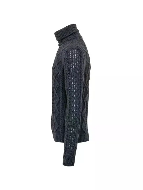 RAKKI The King Cool Roll-neck Sweater