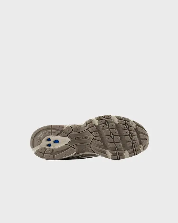 NEW BALANCE Sneakers 740