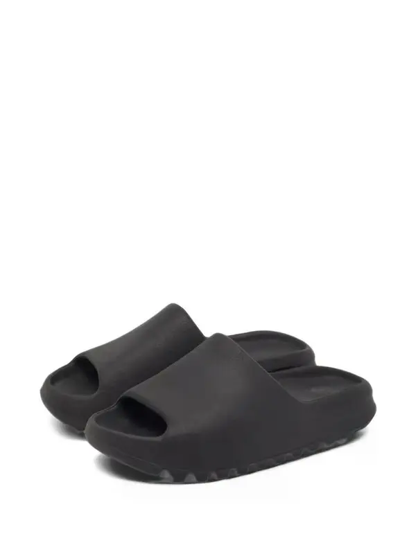 ADIDAS X YEEZY Yeezy Slide Sandals